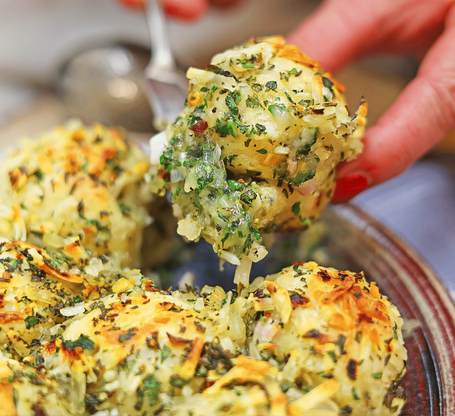 Herbed Mozza Monkey Bread | Vevan Vegan Recipes